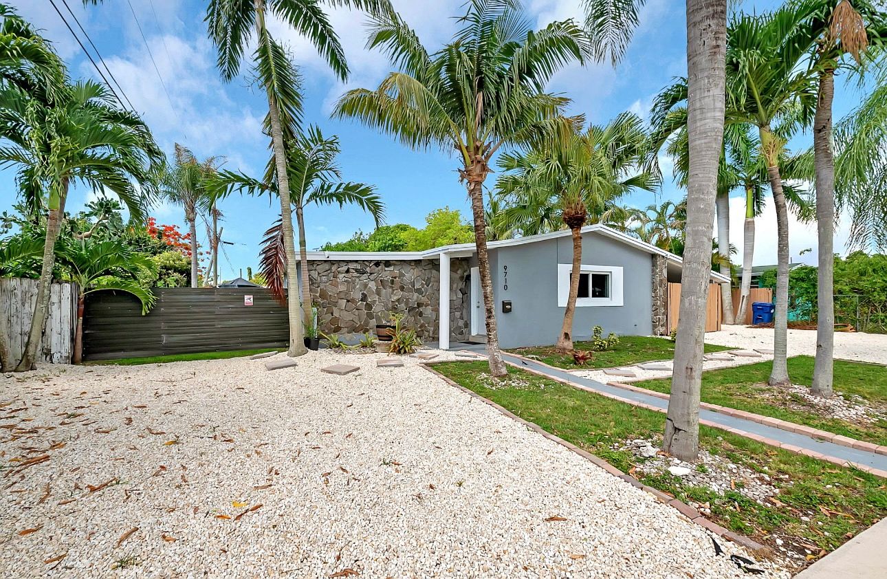 9710 SW 161st St #A, Miami, FL 33157 | Zillow