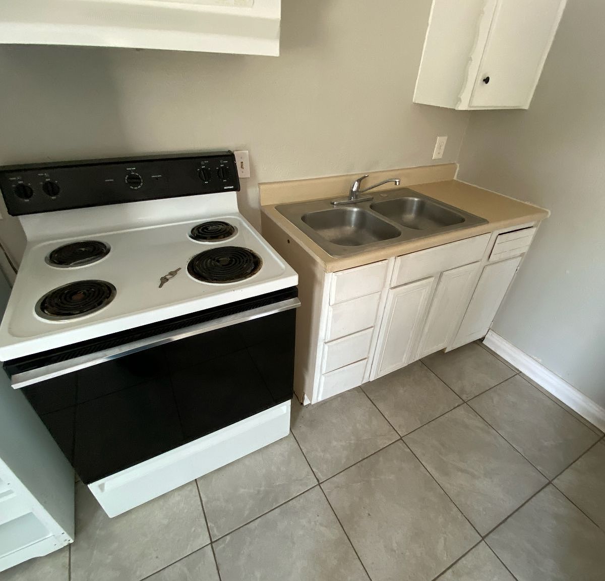 205 W South St APT D, Kaufman, TX 75142 | Zillow