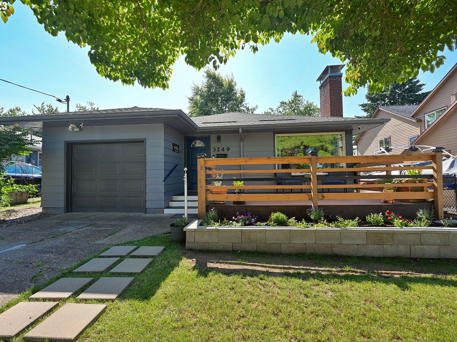 3249 NE 111th Dr, Portland, OR 97220 | MLS #23511570 | Zillow