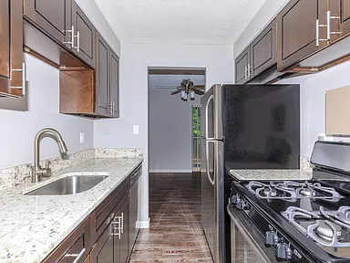 444 Park - 444 Richmond Park Dr Richmond Heights OH | Zillow