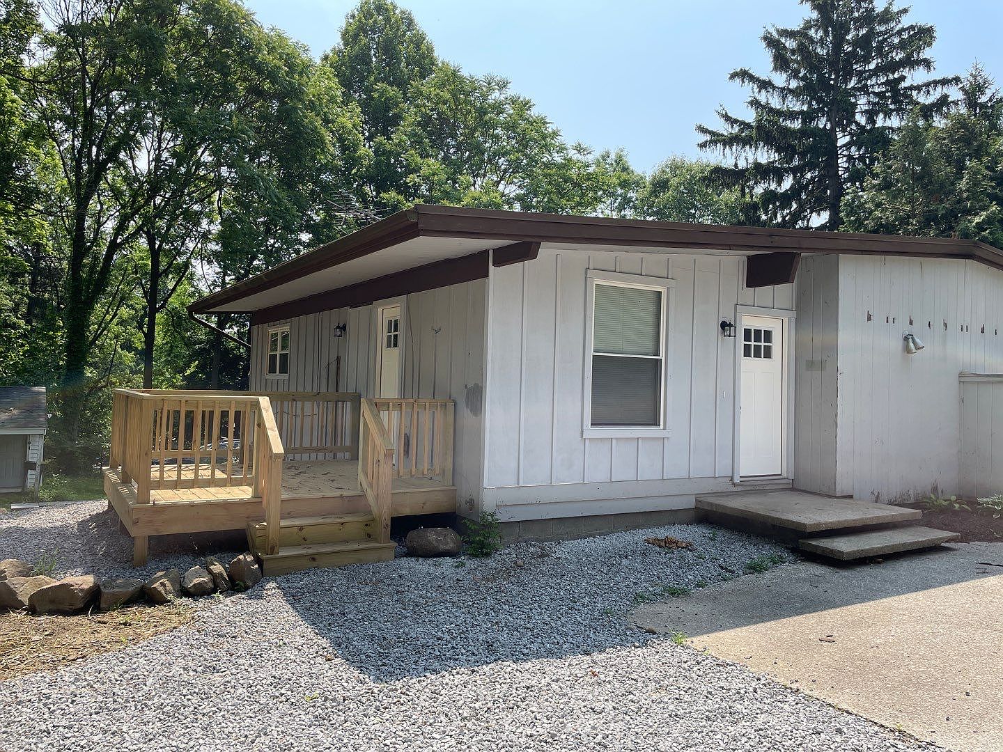 2029 & 2031 Coleman Ave #1, Akron, OH 44312 | Zillow