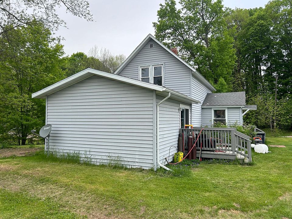 305 W Lincoln St, Crandon, WI 54520 | Zillow