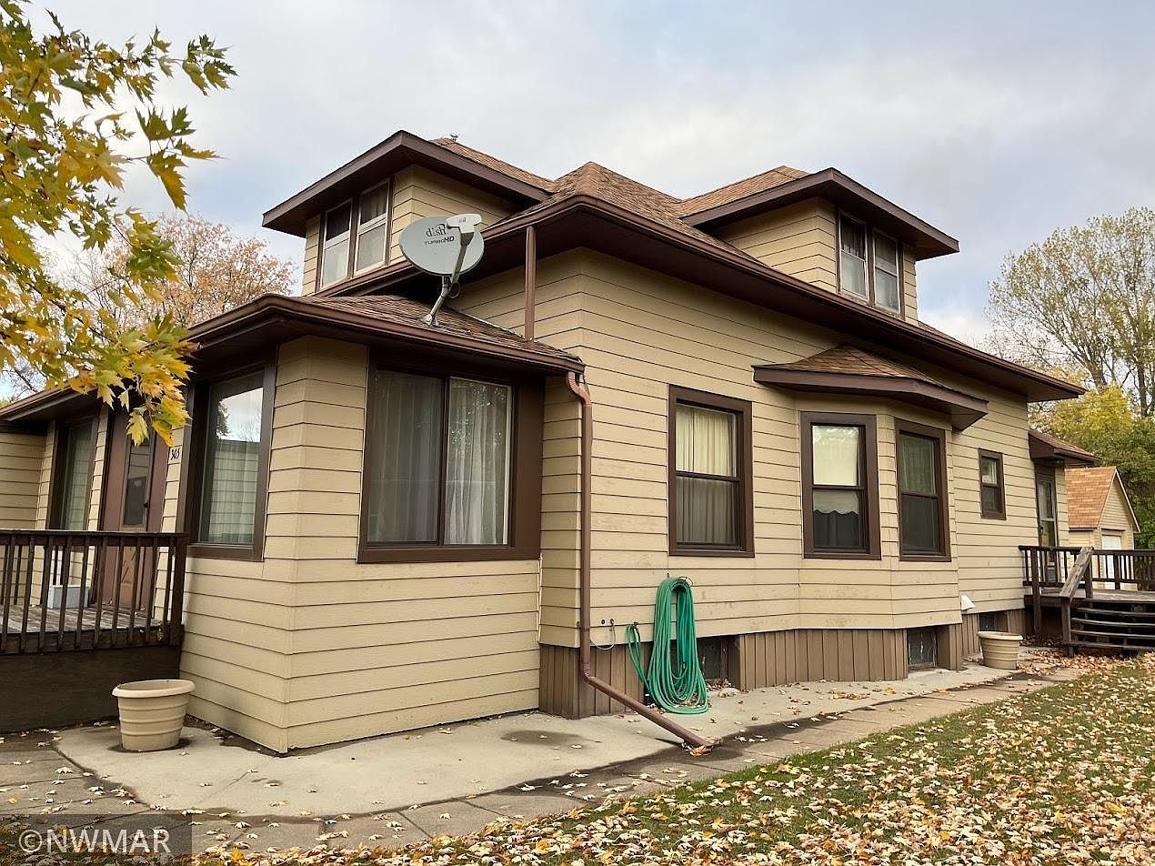 305 S Mill St, Fertile, MN 56540 | Zillow