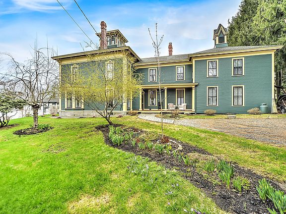 38 Central St, Hallowell, ME 04347 | Zillow