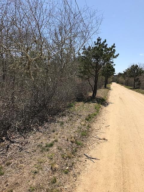 33 Old Coach Rd, West Tisbury, MA 02568 | Zillow