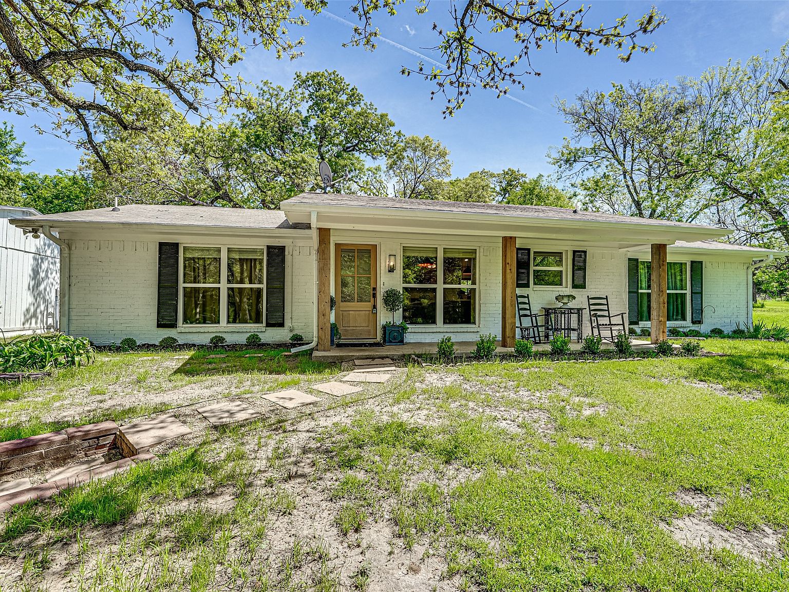 3011 NE County Road 1030, Chatfield, TX 75105 | Zillow