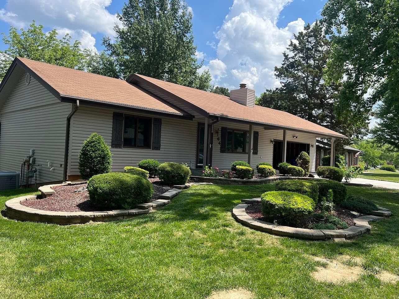 164 Rue Grand Dr, Lake Saint Louis, MO 63367 | Zillow