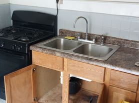 4815 Reading Rd Cincinnati OH | Zillow