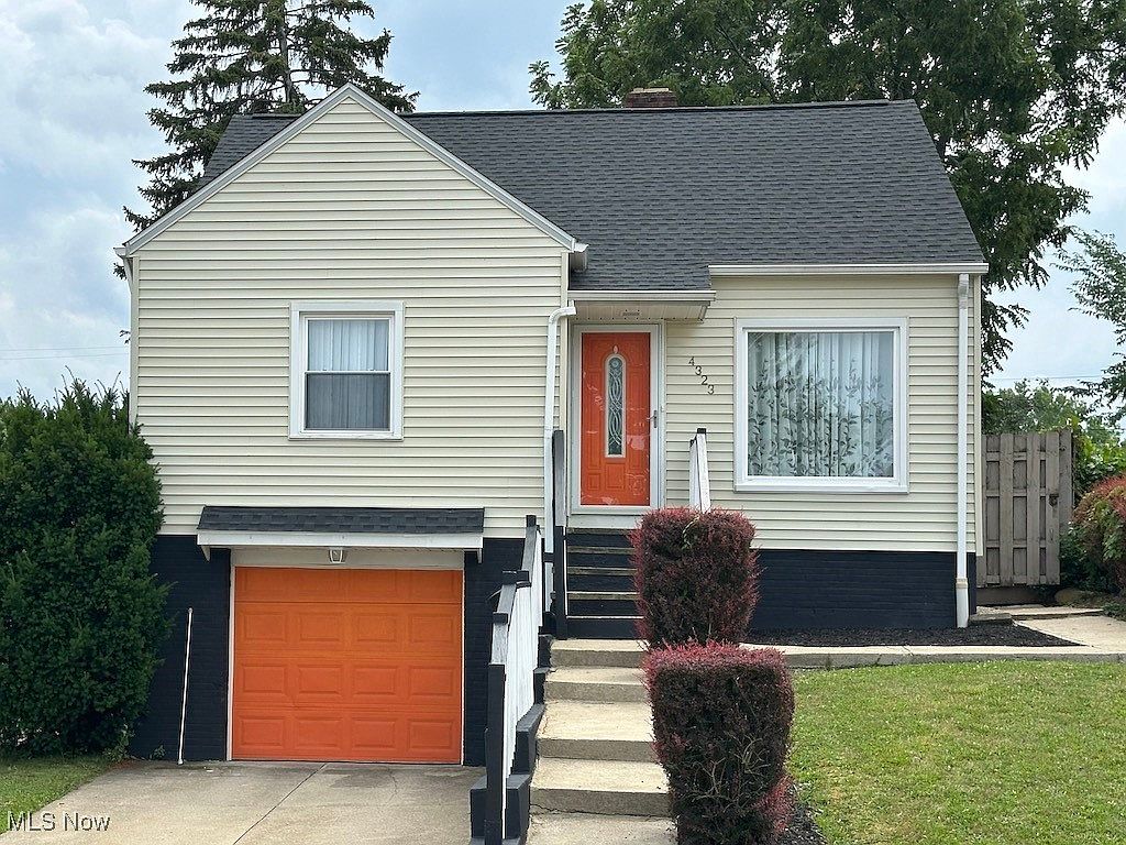 4323 Russell Ave, Parma, OH 44134 | MLS #5143609 | Zillow