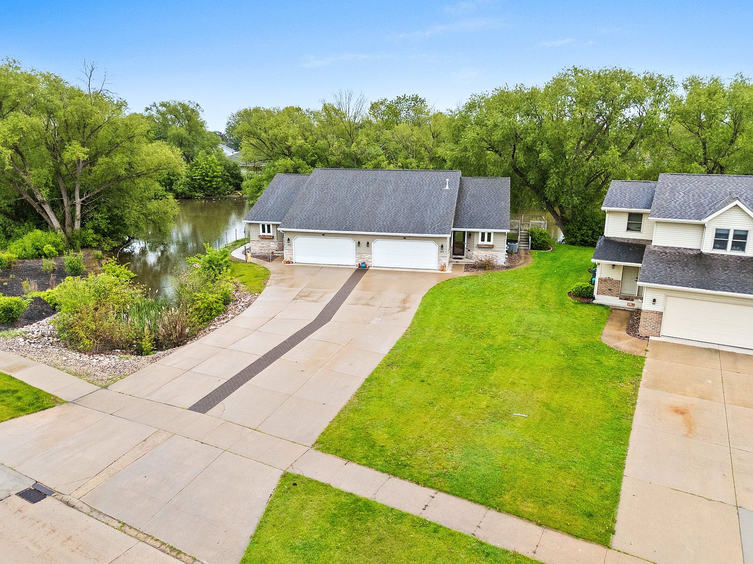 535 S 9th St, De Pere, WI 54115 | Zillow