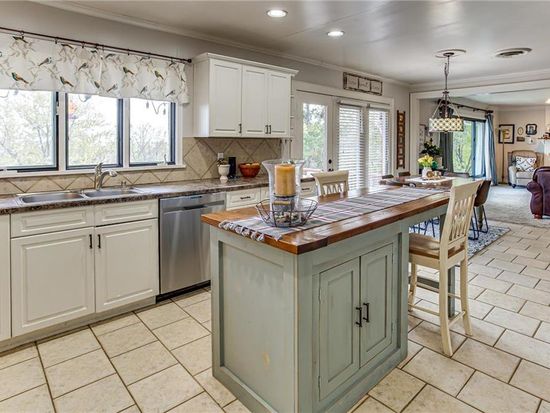 10 Pemford Pl, Liberty, MO 64068 | Zillow