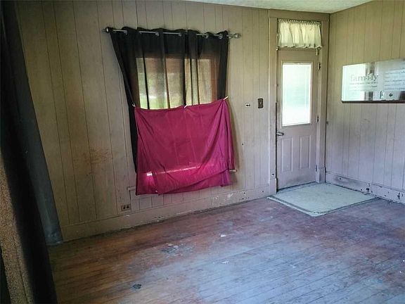 714 Main St, Conception Junction, MO 64434 | MLS #2496669 | Zillow