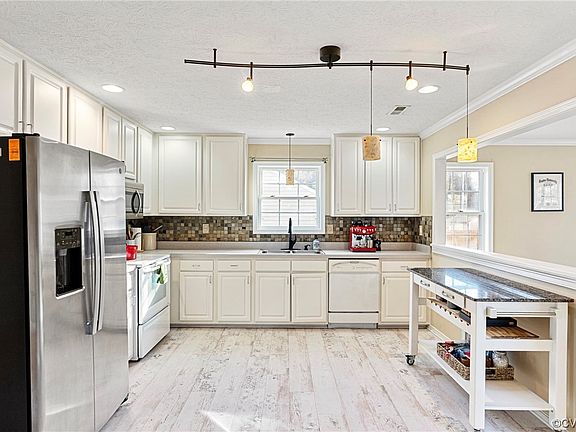 7604 Oster Dr, Richmond, VA 23227 | MLS #2328342 | Zillow