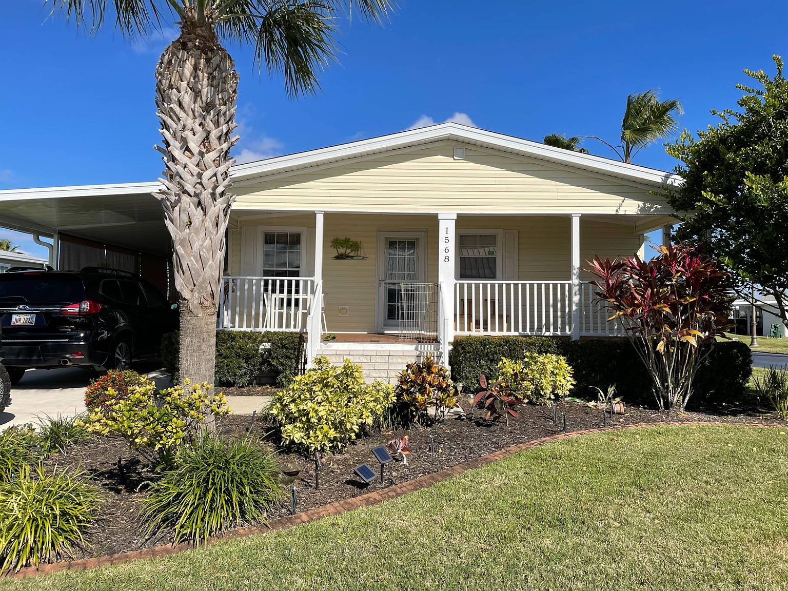 1568 Whispering Pines Loop, Frostproof, FL 33843 | Zillow