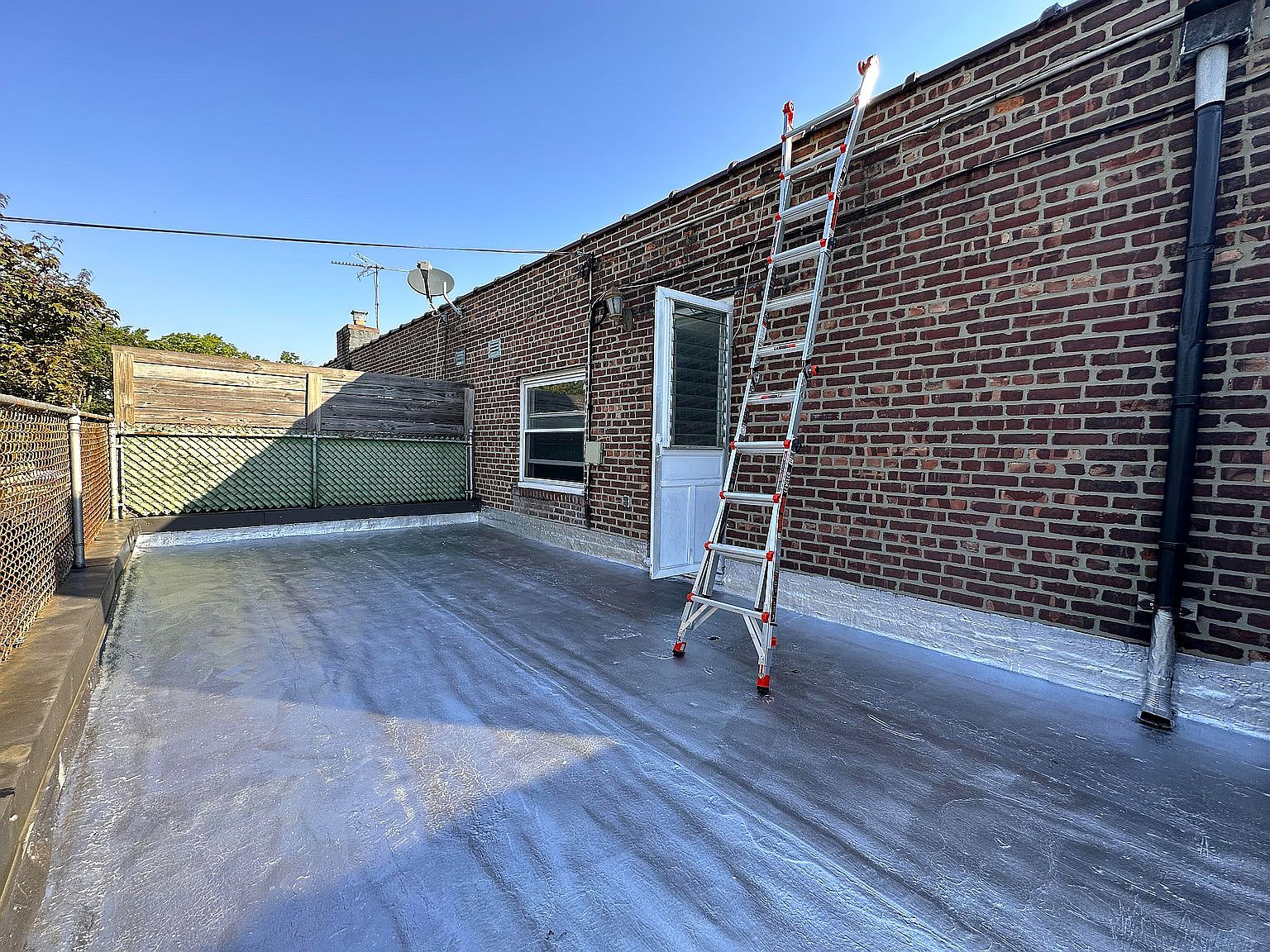 63-50 79th St #2F, Middle Village, NY 11379 | Zillow