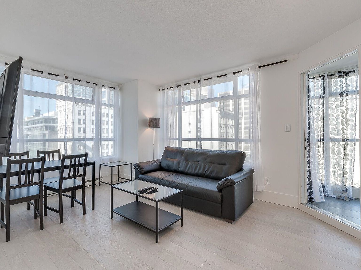 438 Seymour St #1002, Vancouver, BC V6B 6H4 | Zillow