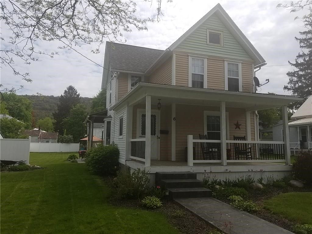 6 Elizabeth St, Dansville, NY 14437 | Zillow