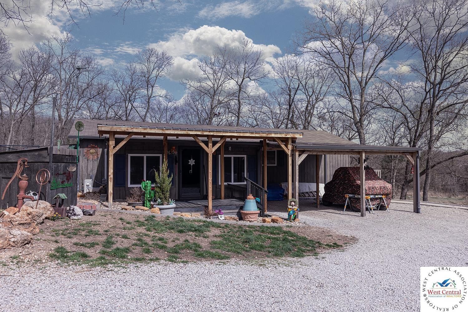 24466 Friar Cir, Warsaw, MO 65355 | Zillow