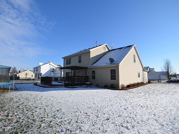 106 Falcon Ridge Dr, Le Roy, IL 61752 | Zillow