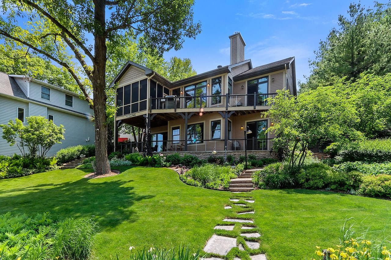 W5672 Ridge ROAD, Elkhorn, WI 53121 | MLS #1837310 | Zillow