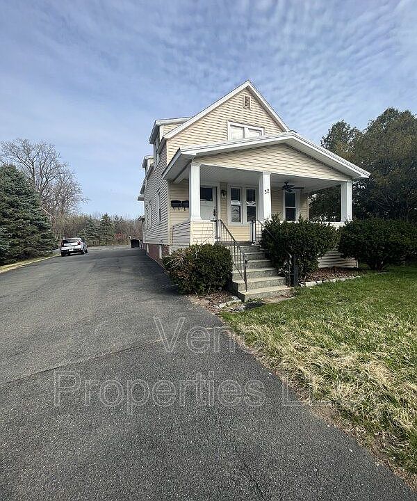 32 Russell Rd UNIT 1B, Albany, NY 12203 | Zillow