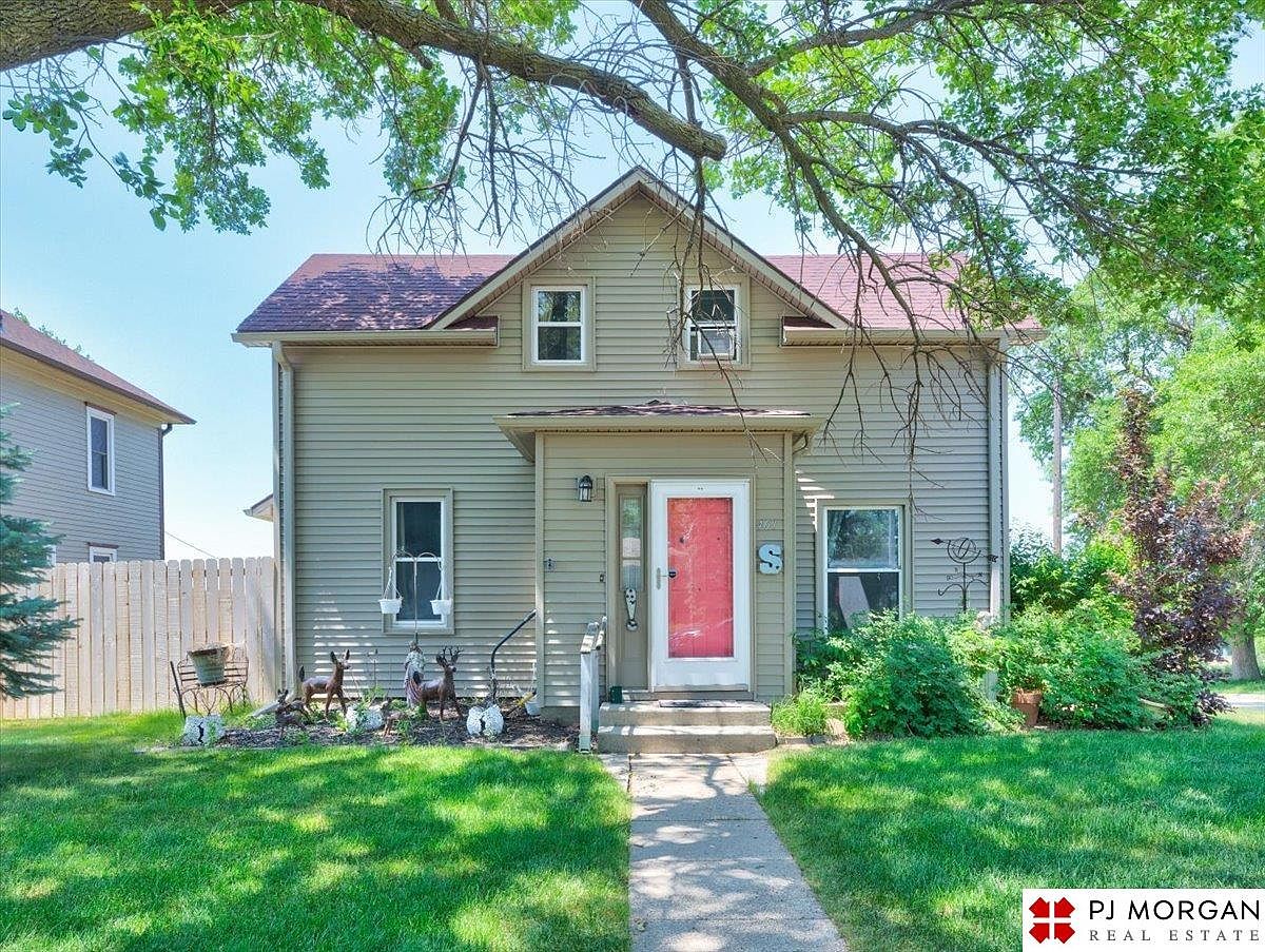 401 Elm St, Uehling, NE 68063 | Zillow