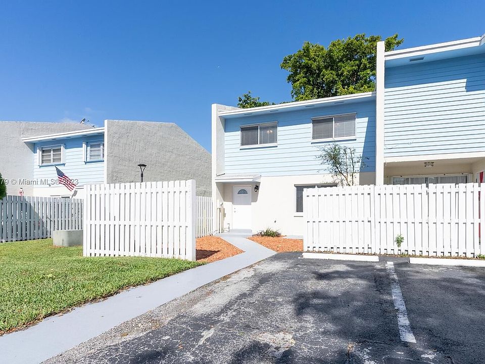22310 SW 103rd Ct #22310, Miami, FL 33190 | Zillow