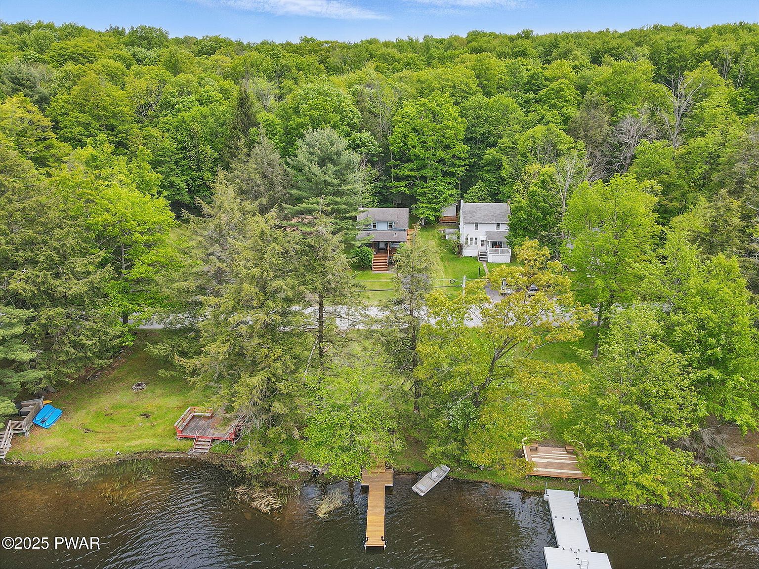 305 Como Rd, Lake Como, PA 18437 | Zillow