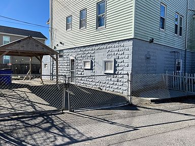 1008-1012 Stafford Rd, Fall River, MA 02721 | Zillow