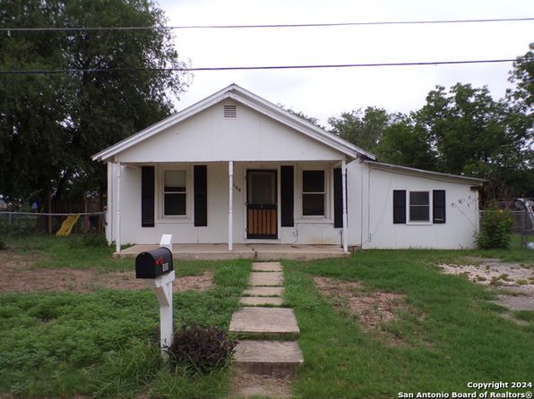Uvalde TX Real Estate - Uvalde TX Homes For Sale | Zillow