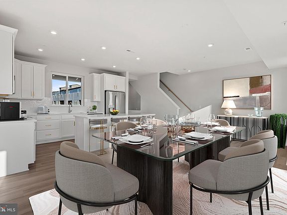 4678 Westfields Blvd, Chantilly, VA 20151 | Zillow