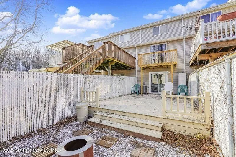 120 Pembrook Loop #1 in Charleston, Staten Island | StreetEasy