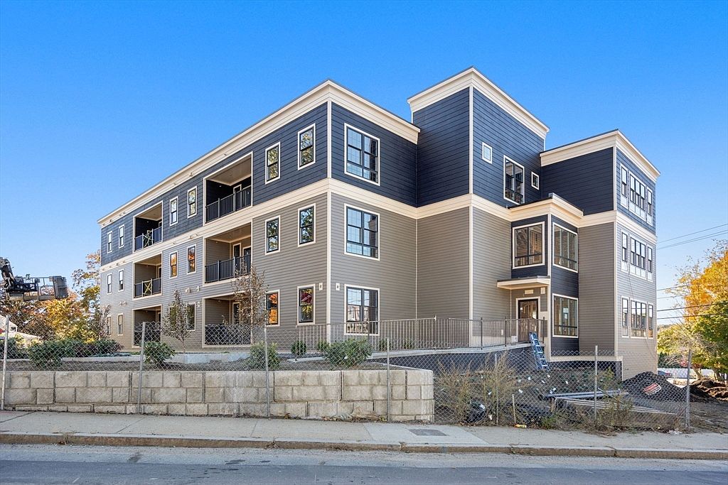 272 Lincoln St #103, Marlborough, MA 01752 | MLS #73323569 | Zillow