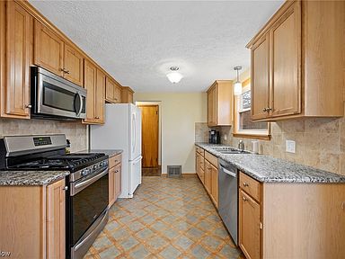 505 Ringer St, Wadsworth, OH 44281 | Zillow