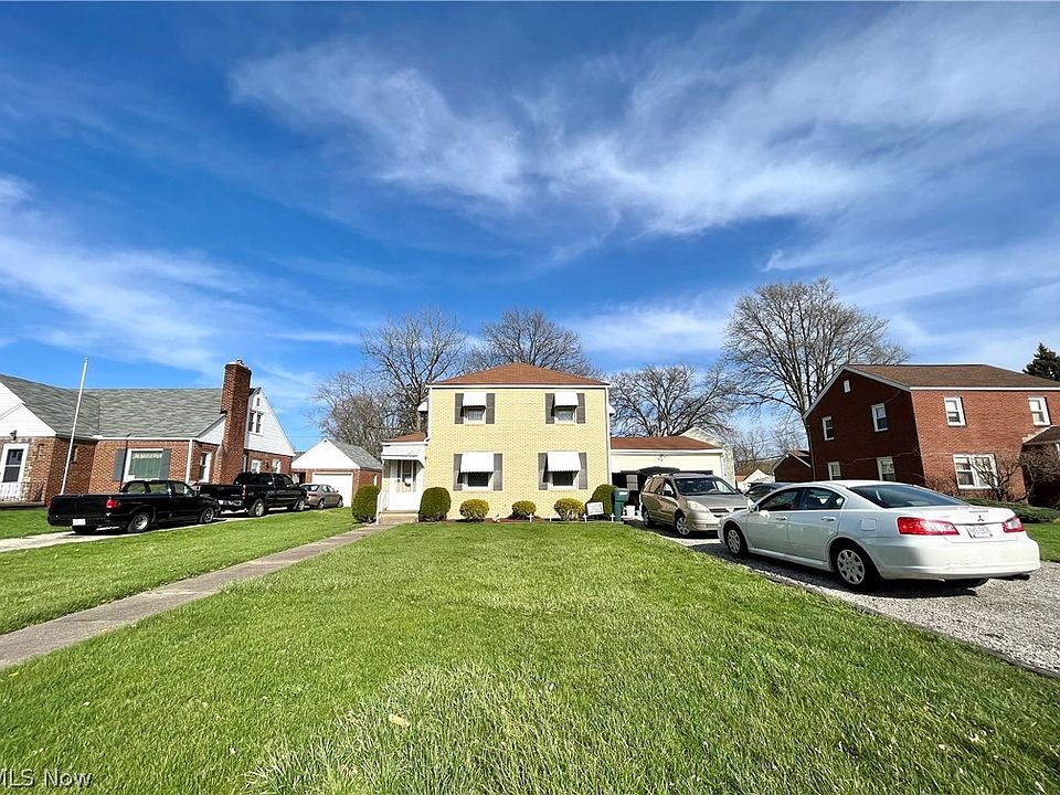 1146 Raff Rd SW, Canton, OH 44710 | Zillow