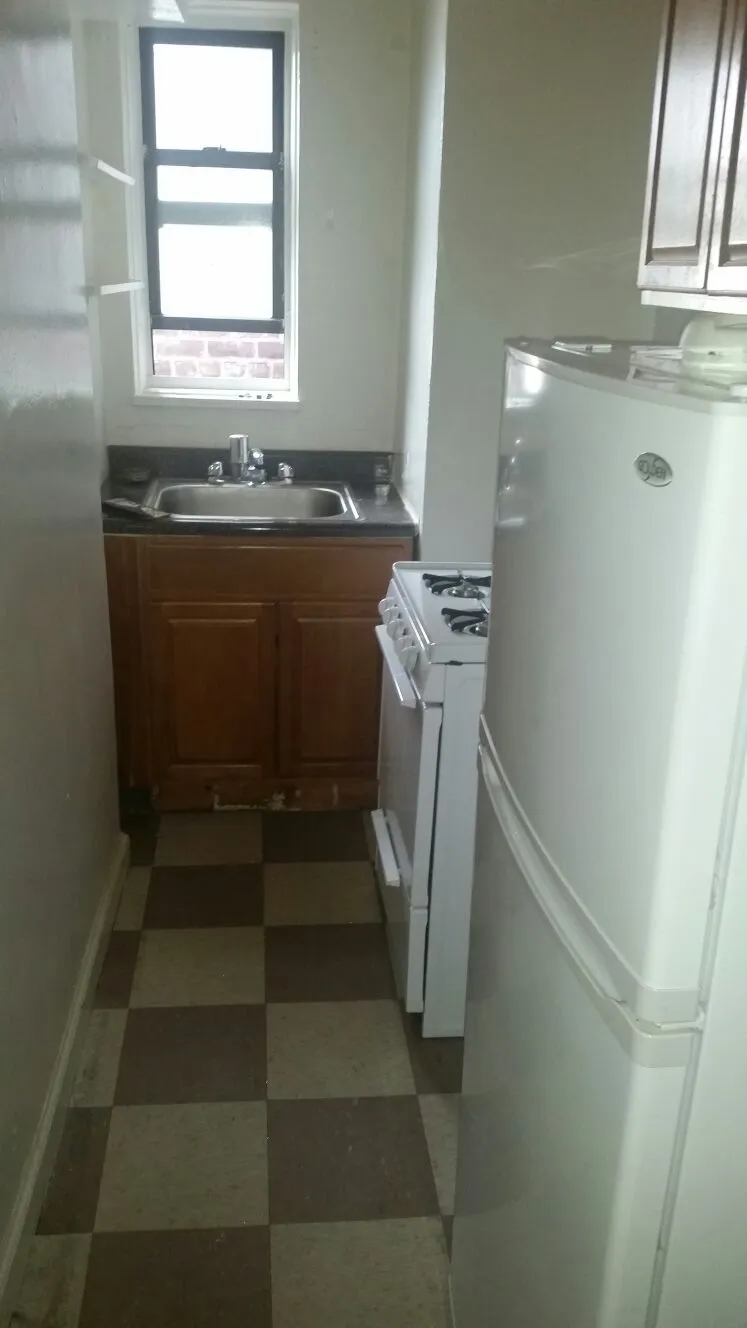 2181 Starling Avenue #4E in Parkchester, Bronx | StreetEasy