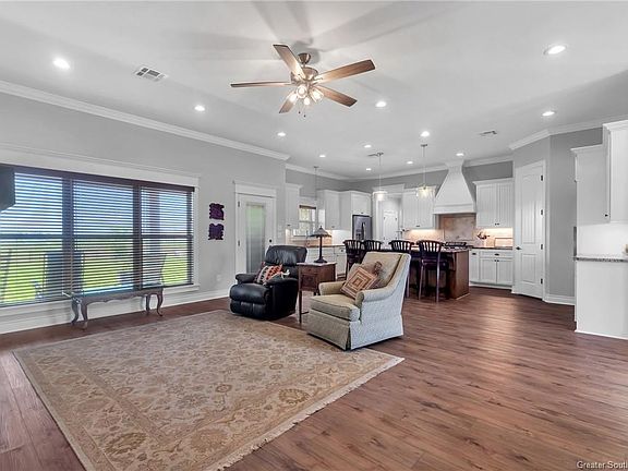 825 Mary Diane McCall Dr, Lake Charles, LA 70605 | MLS #SWL25002696 ...