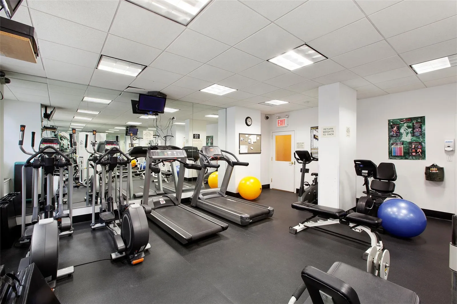 401 East 74th Street #2S in Lenox Hill, Manhattan | StreetEasy