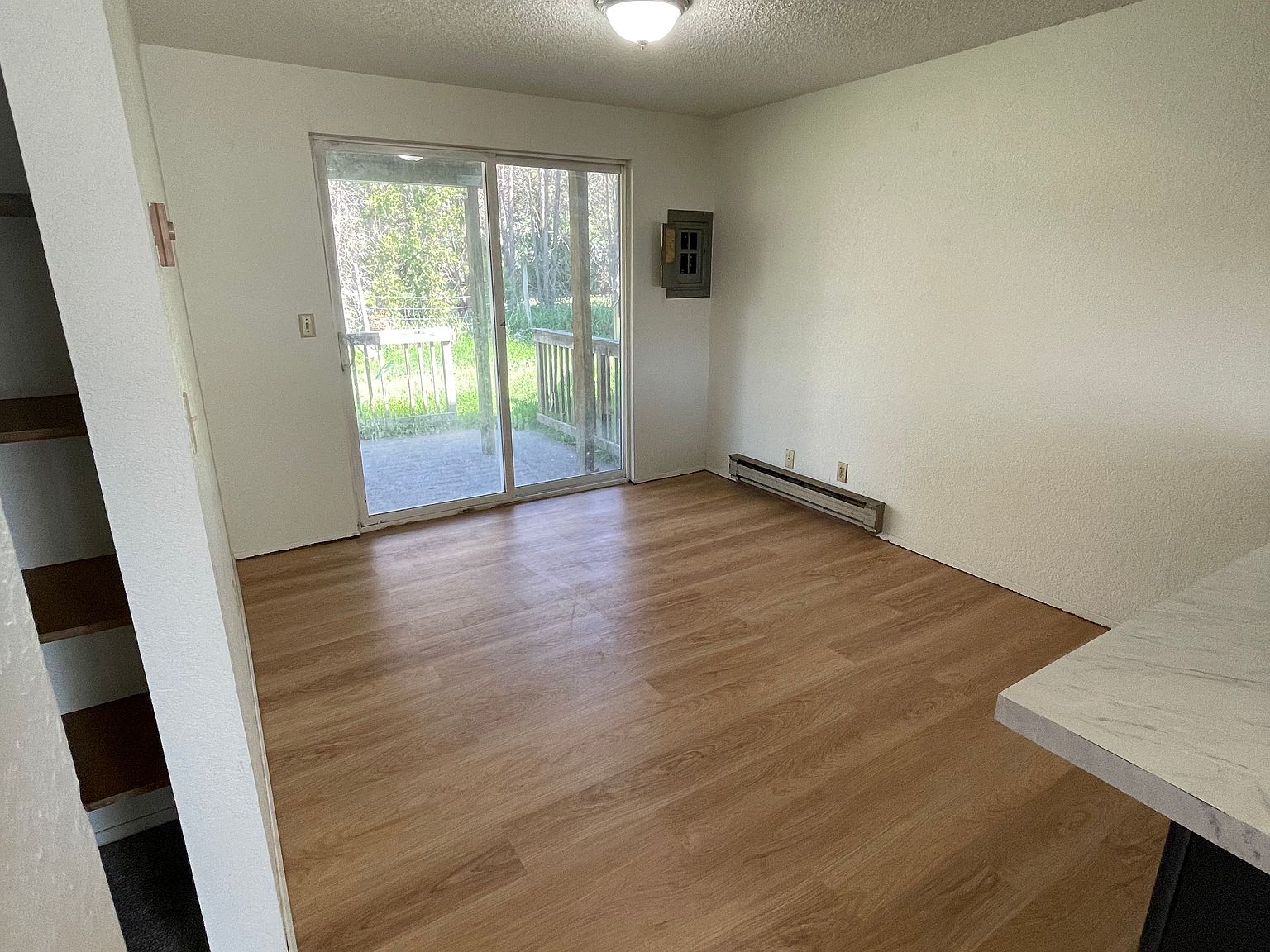 907 Broadview Dr #E, Grandview, WA 98930 | Zillow