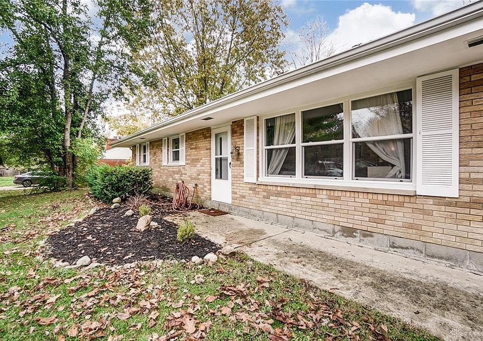 2946 Bruce Ct, Beavercreek, OH 45434 | Zillow