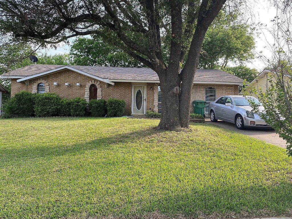 112 Cooper St, Cedar Hill, TX 75104 | Zillow