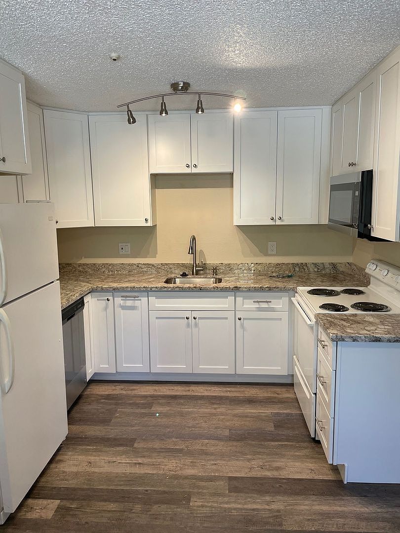 1135 Slater St #4, Santa Rosa, CA 95404 | Zillow