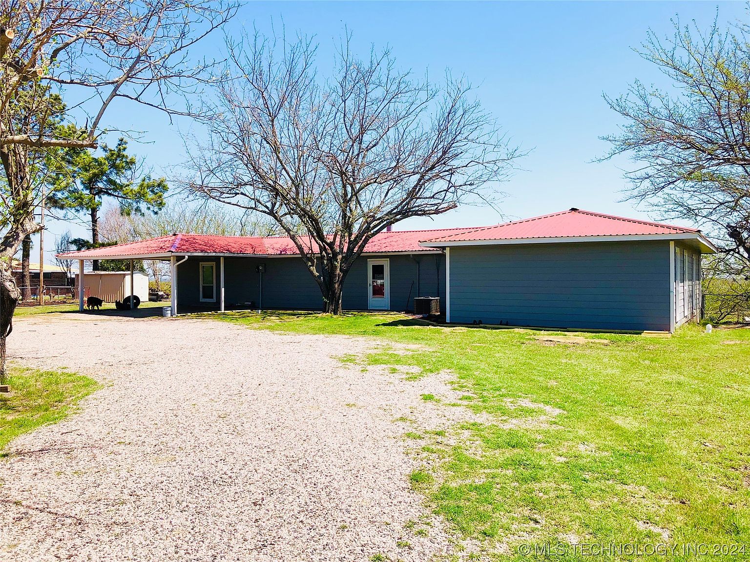 5586 Hummingbird Ln, Kingston, OK 73439 | MLS #2400168 | Zillow