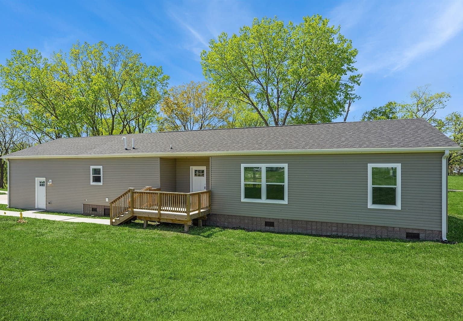 7368 NE Berwick Dr UNIT 92, Ankeny, IA 50021 | MLS #10002772 | Zillow