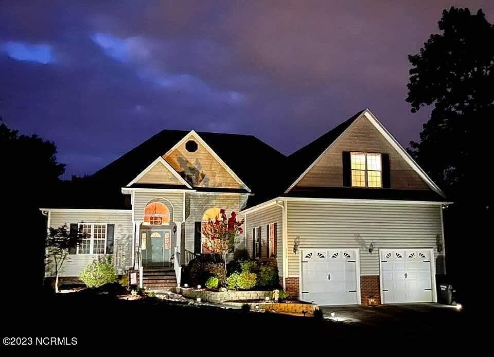 208 Ashley Place, Swansboro, NC 28584 | MLS #100396901 | Zillow