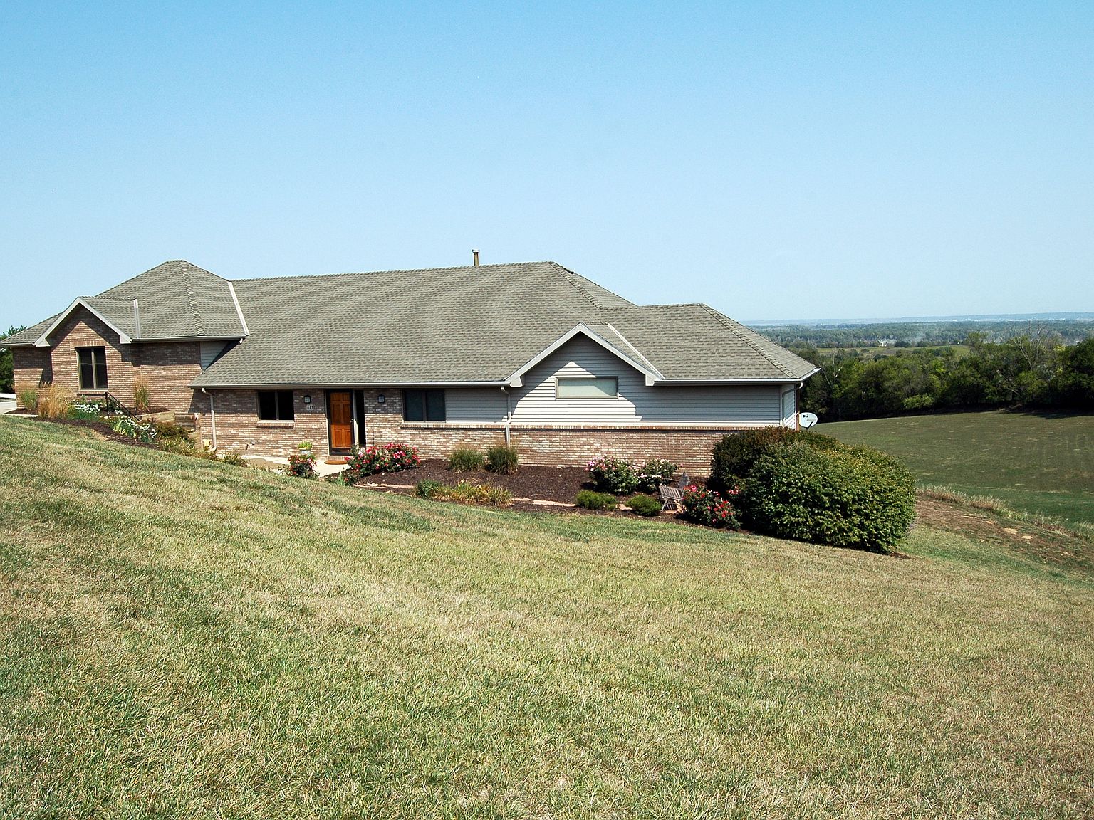 615 Sunset Dr, Fort Calhoun, NE 68023 | Zillow