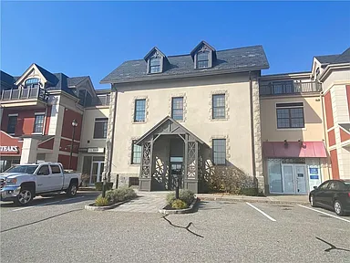 1000 Chapel View Blvd Cranston RI | Zillow