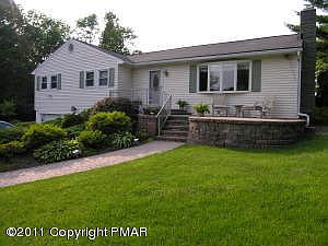 335 Lakeshore Dr, Sciota, PA 18354 | Zillow