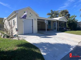 5271 Camelot Dr E #47, Sarasota, FL 34233 | MLS #10732701 | Zillow