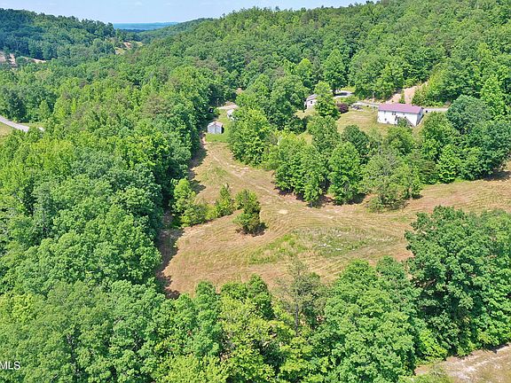4989 Big Ridge Rd, Oneida, TN 37841 | MLS #1234422 | Zillow